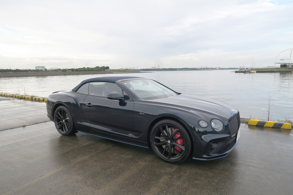 もはやクルマの域を超えたベントレーの超高級コンバーチブル「コンチネンタルGTC Azure V8」（@DIME） | 自動車情報・ニュース - carview!