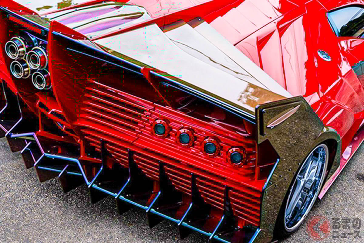 新型「”和製”スーパーカー」世界初公開！ ”V12＋MT”搭載の「ド迫力モデル」！ 4本出しマフラー＆左右8連テールライト採用の「ビースト」誕生（くるまのニュース） | 自動車情報・ニュース ...