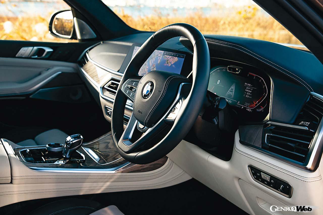 BMW X7とアウディ Q8、フラッグシップSUVのラグジュアリーネスを考える【Playback GENROQ 2020】（GENROQ Web） | 自動車情報サイト【新車・中古車 ...