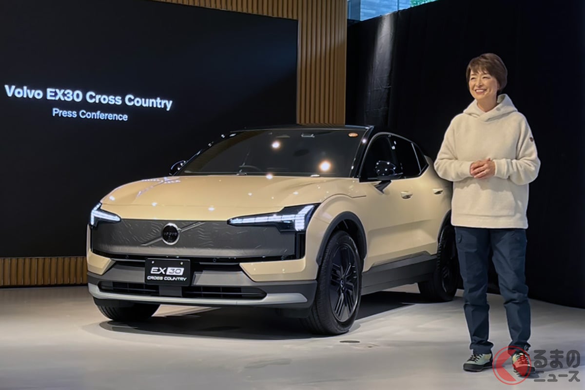 ボルボが新型「EX30“クロスカントリー”」日本初公開！ 「EX30」シリーズは5つのバリエーションに拡大へ（くるまのニュース） | 自動車情報・ニュース - carview!