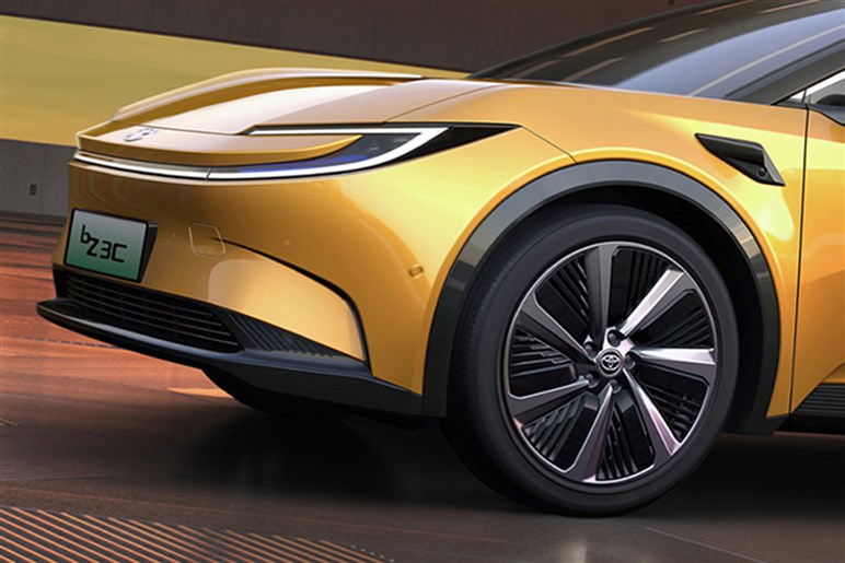 【1年以内に発売予定！】トヨタ新BEV「bZ3C」＆「bZ3X」を中国で世界初公開（carview!） | 自動車情報サイト【新車・中古車】 - carview!