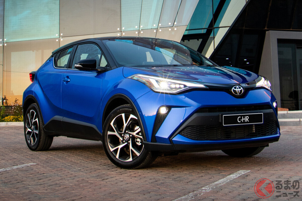 トヨタ、クーペSUVの新「C-HR」発表！ 4WD＆HVレスで約352万円から 南ア仕様が進化（くるまのニュース） | 自動車情報・ニュース - carview!