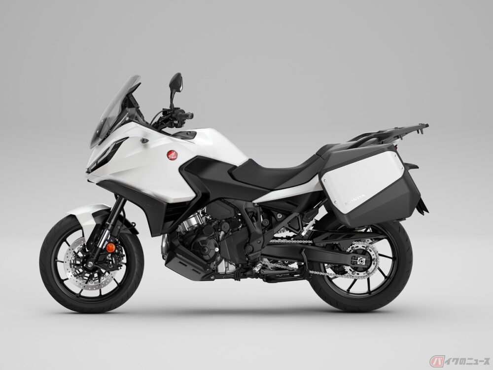 ホンダ「NT1100」2023年モデル プレミアムなスポーツツアラーの最新モデルを欧州で発表（バイクのニュース ） | 自動車情報サイト【新車・中古車】 - carview!