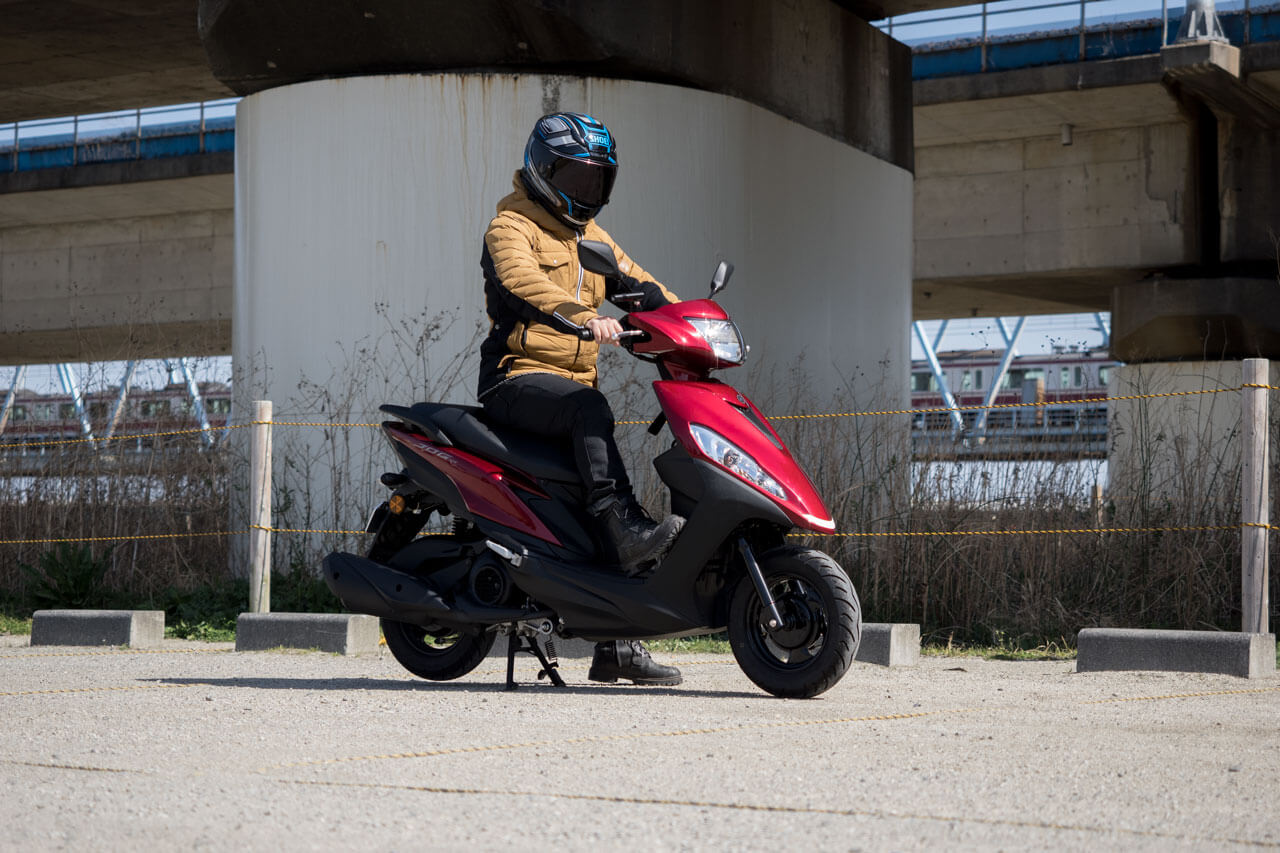 125ccスクーター 最軽量コンパクト！ ヤマハ「ジョグ125」試乗レビュー（WEBヤングマシン） | 自動車情報・ニュース - carview!