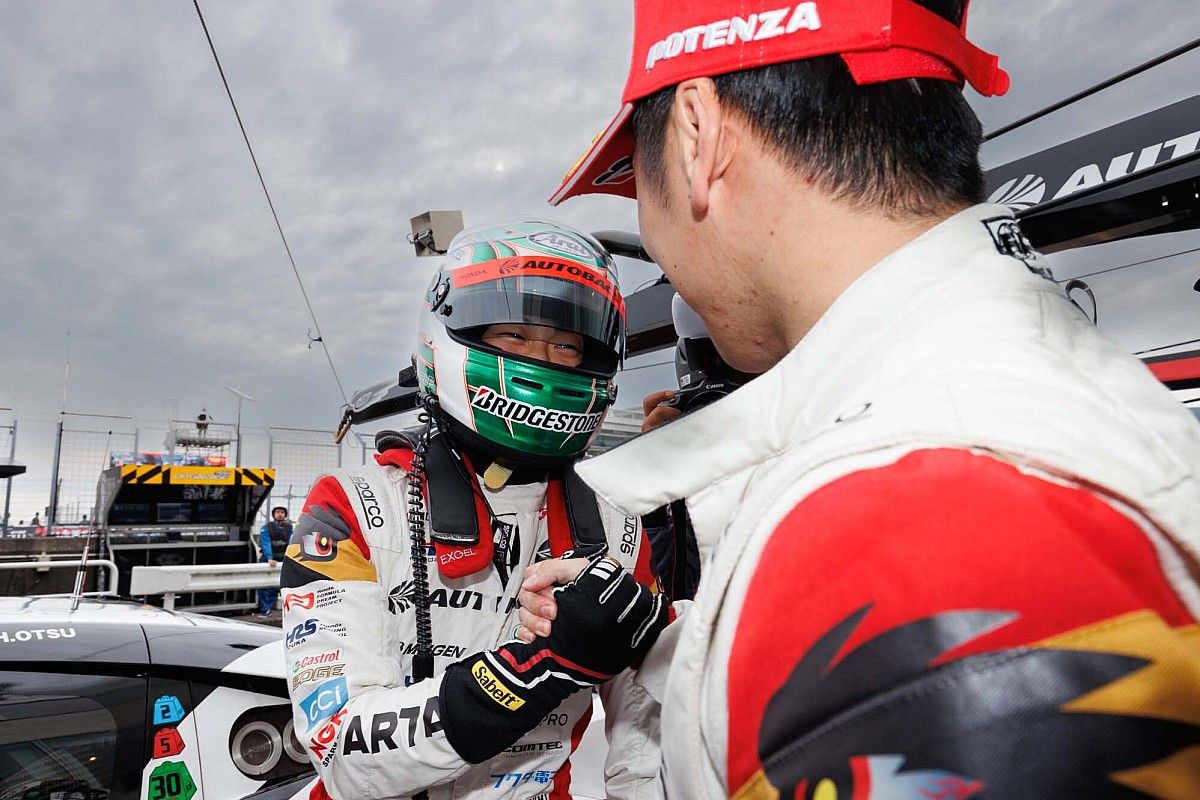 どうなるタイトル争い？ 16号車ARTAが今季2度目PP。ランキング上位3傑が揃ってQ1敗退｜スーパーGT第7戦オートポリス予選（motorsport.com 日本版） | 自動車情報 ...