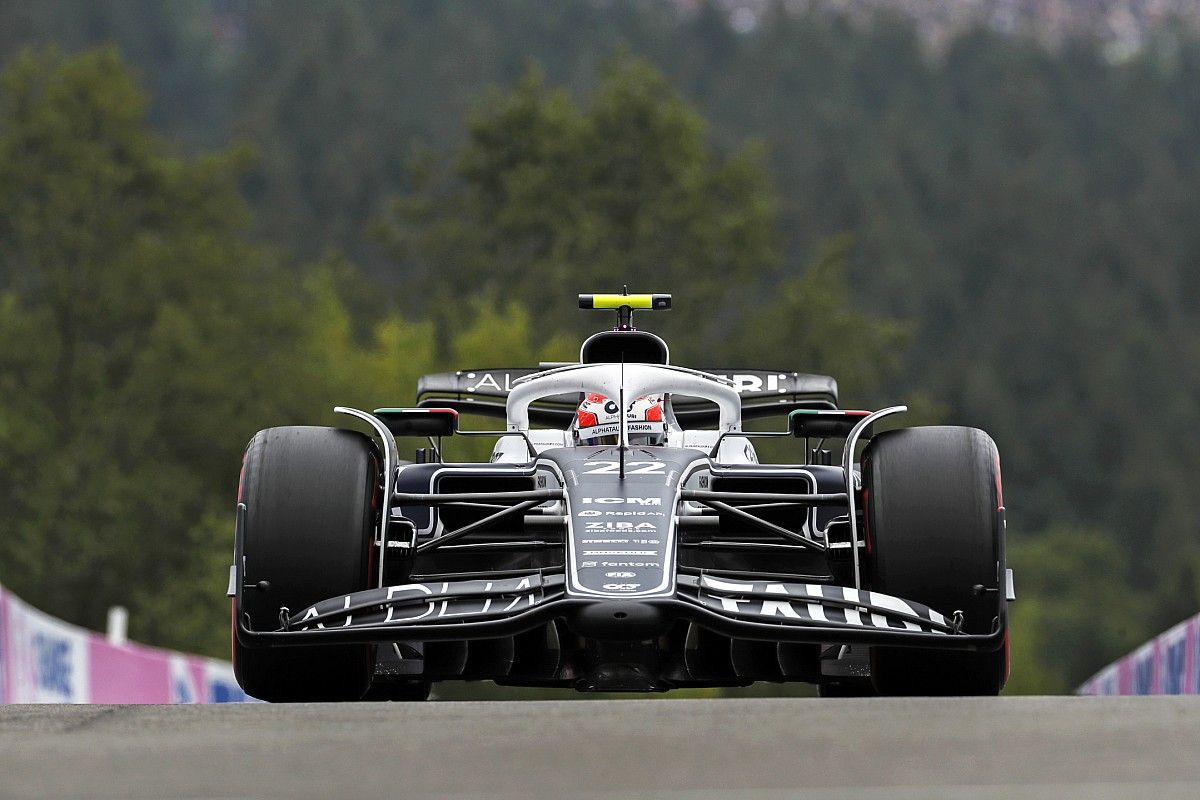 F1ベルギーFP3速報：レッドブル1-2！ 最速ペレスが3番手サインツJr.に0.7秒差。角田裕毅18番手（motorsport.com 日本版） | 自動車情報・ニュース - carview!