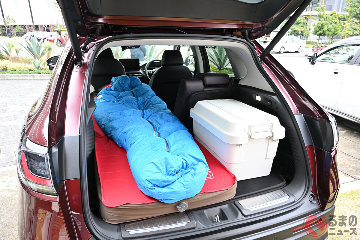「車中泊」もできる「オシャ」なSUV!? ホンダ新型「ZR-V」は大人2人も「寝れる！」（くるまのニュース） | 自動車情報サイト【新車・中古 ...