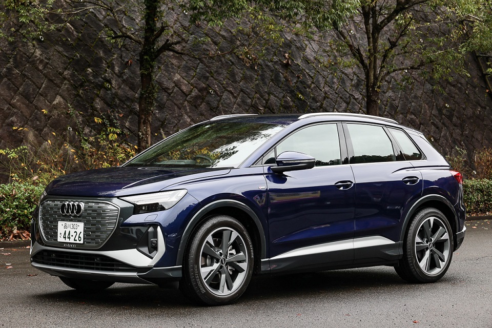 ついに日本上陸したアウディQ4 e-tronをチェック！（AutoBild Japan） | 自動車情報・ニュース - carview!