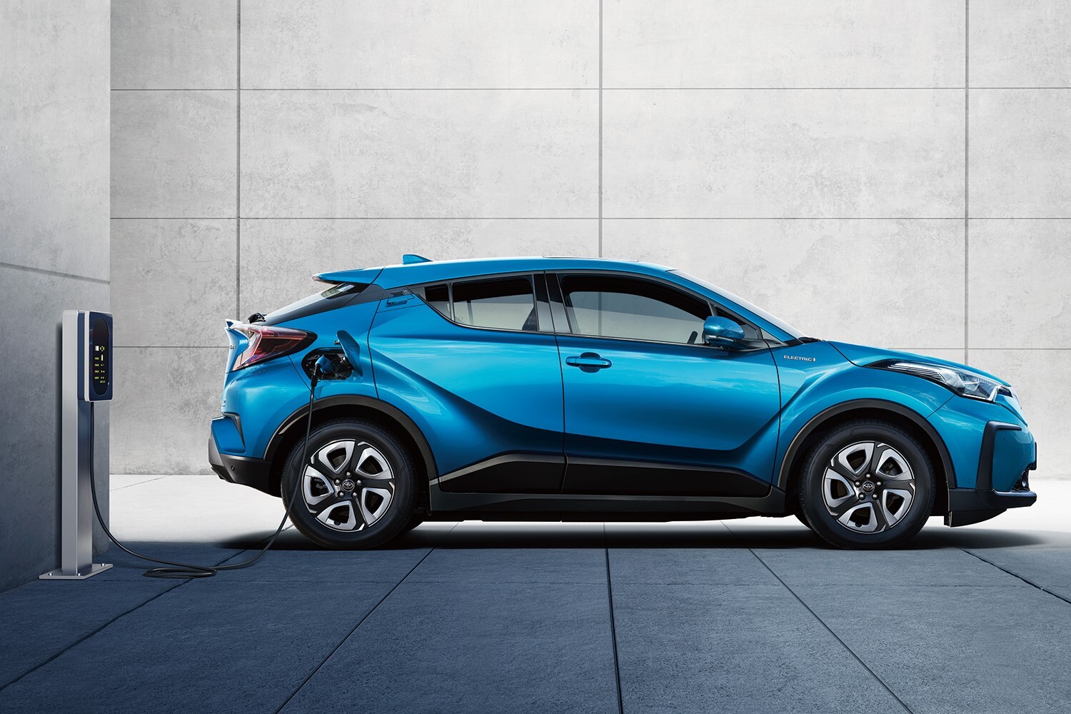 補助金終了で中国のEVやFCV販売にブレーキ！ 同じく補助金頼みでEV普及をさせている日本はどうなる？（WEB CARTOP） | 自動車情報・ニュース - carview!