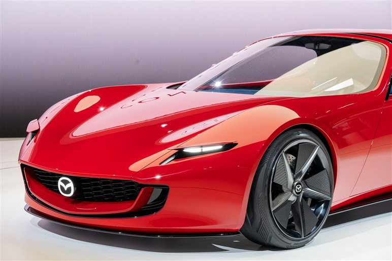 マツダの新型ロータリースポーツの名は「RX-9」が有力。「アイコニックSP」ベースで26年秋公開の可能性（carview!） | 自動車情報サイト【新車・中古車】 - carview!