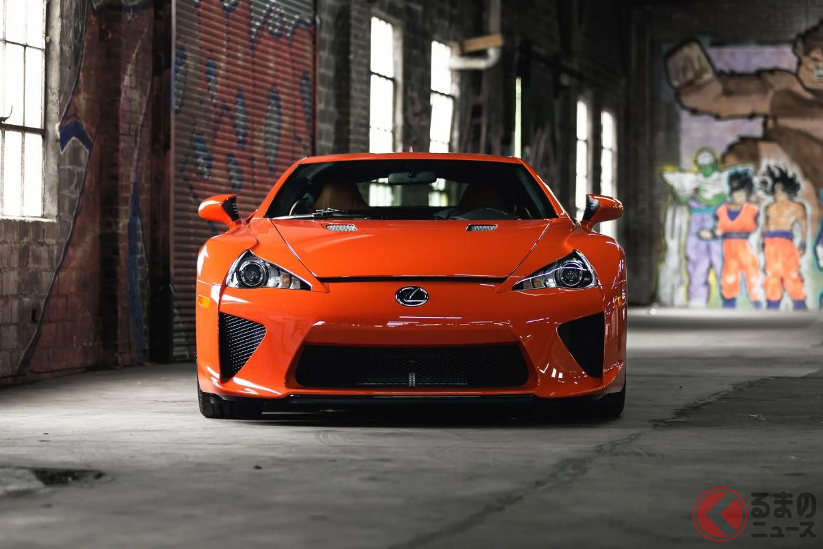 1.2億円のレクサス車が凄い！ オレンジボディが眩しい「極上車」現れる！ 存在感ある「LFA No.354」の特徴は（くるまのニュース） | 自動車情報・ニュース - carview!