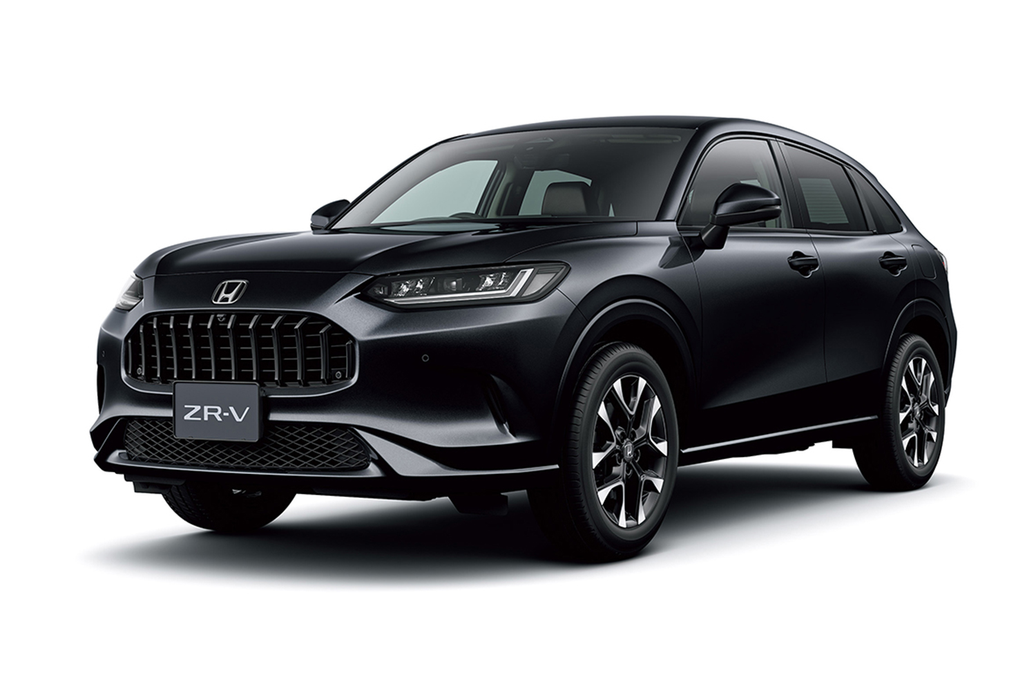 走りが好評の「ZR-V」。ライバル「ハリアー」と比べコスパで勝るも、“実質値上げ”により 販売は伸び悩む…？（carview!） | 自動車情報サイト【新車・中古車】 - carview!