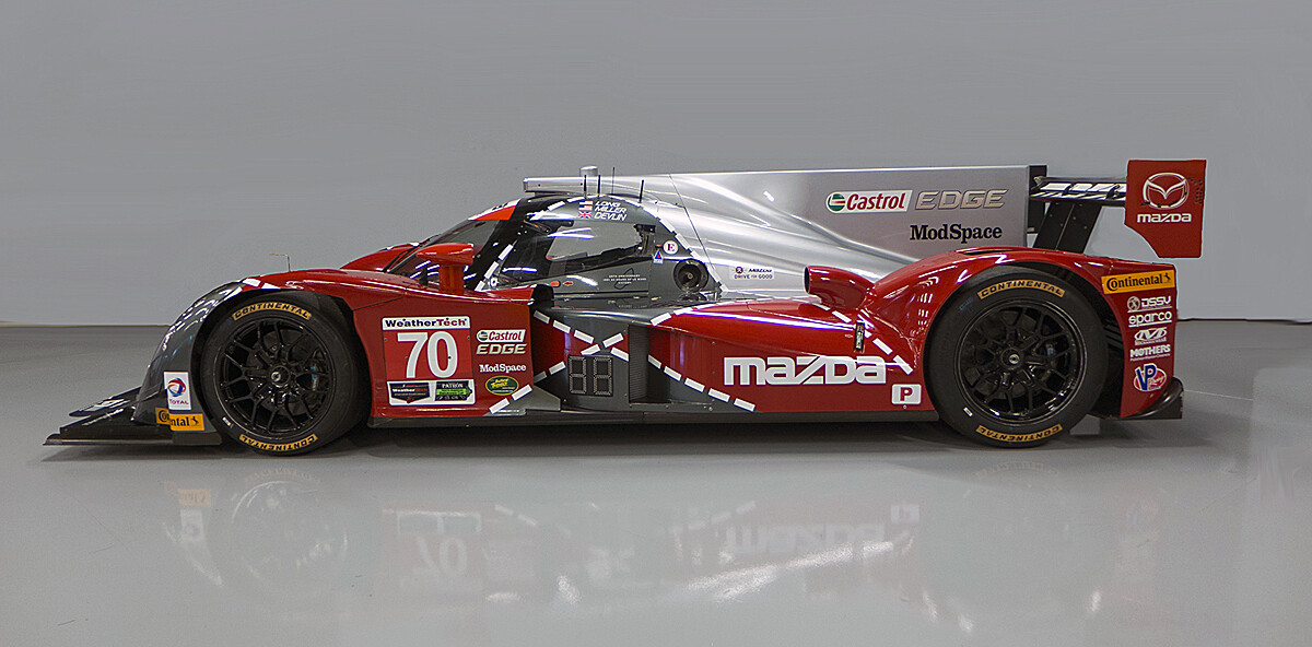 伝説のル・マン優勝マシン「マツダ787B」のカラーリングが復活 伝説のル・マン優勝マシン「マツダ787B」のカラーリングが復活