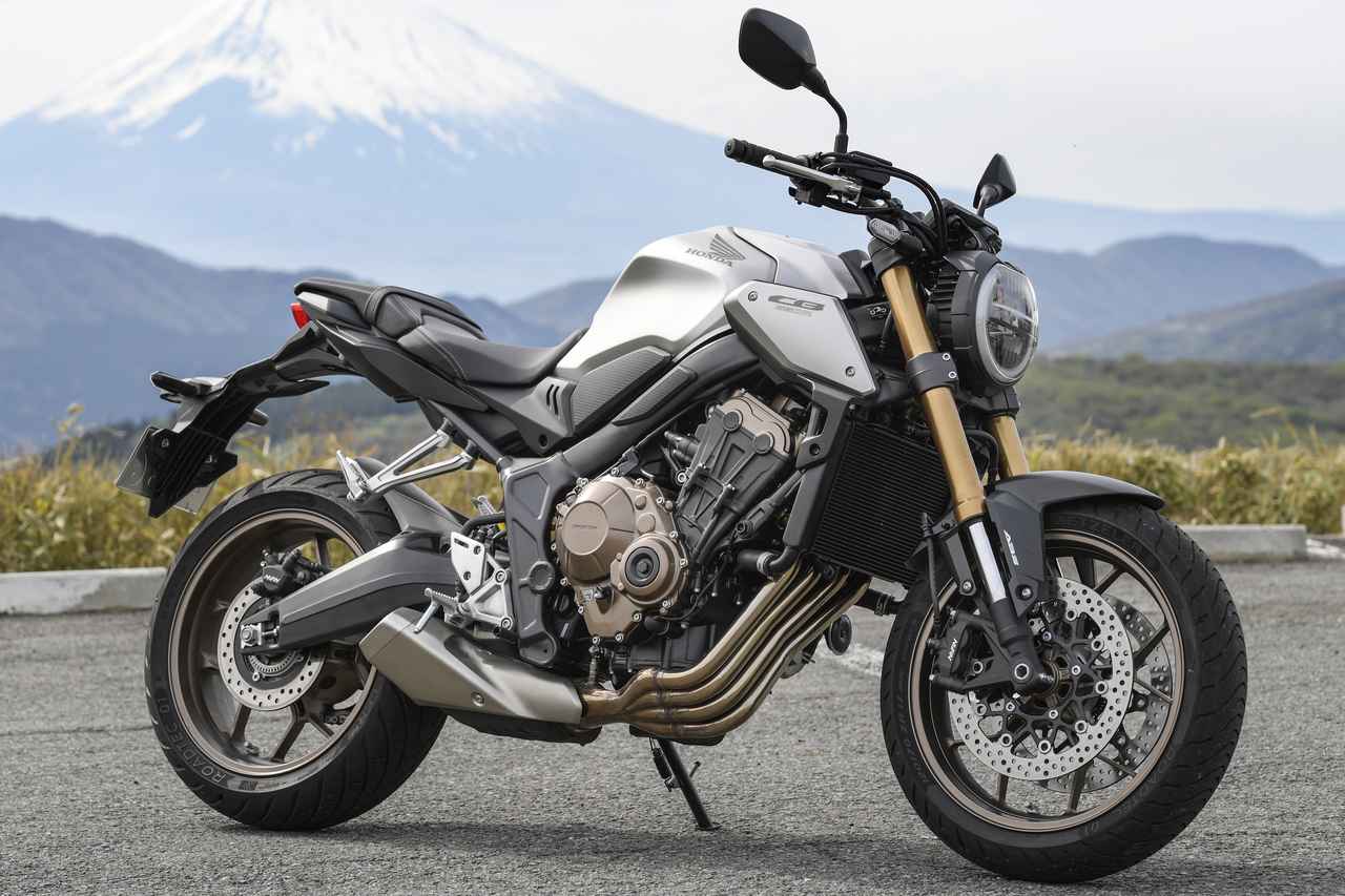 平嶋夏海の「つま先メモリアル」（第3回：HONDA CB650R、CBR650R）（webオートバイ） | 自動車情報サイト【新車・中古車】 - carview!