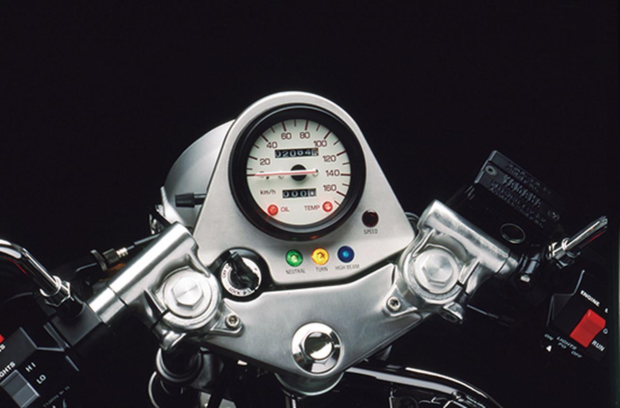 YAMAHA「SDR」200ccの2スト単気筒ワインディングスペシャル -1987年-【心に残る日本のバイク遺産】2サイクル250cc史 編（webオートバイ） | 自動車情報サイト【新車 ...