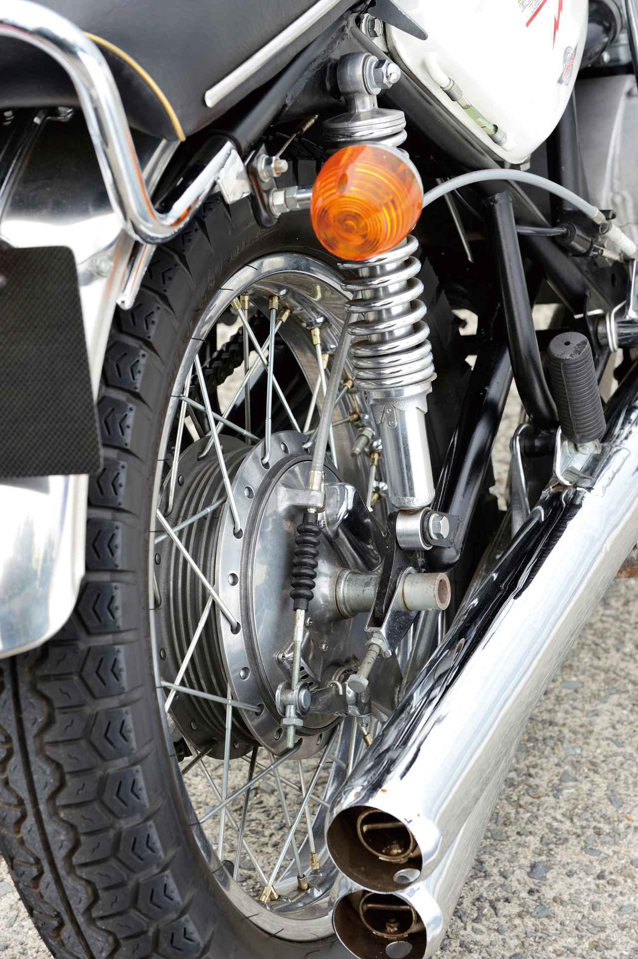 カワサキ「500SS MACH III」（マッハ3）歴史解説＆試乗インプレ｜世界初の2スト3気筒で目指した、圧倒的な加速性能と最高速度（webオートバイ） | 自動車情報・ニュース ...