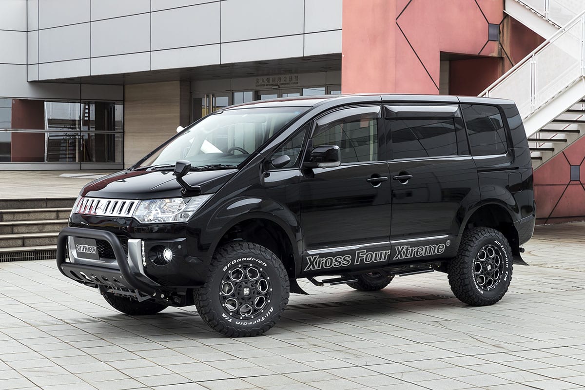 1ピースでこの彫り深さ！ 三菱デリカD:5に骨太立体感を与えるホイール｜XTREME-J XJ06（スタイルワゴン・ドレスアップナビ） | 自動車情報サイト【新車・中古車】 - carview!